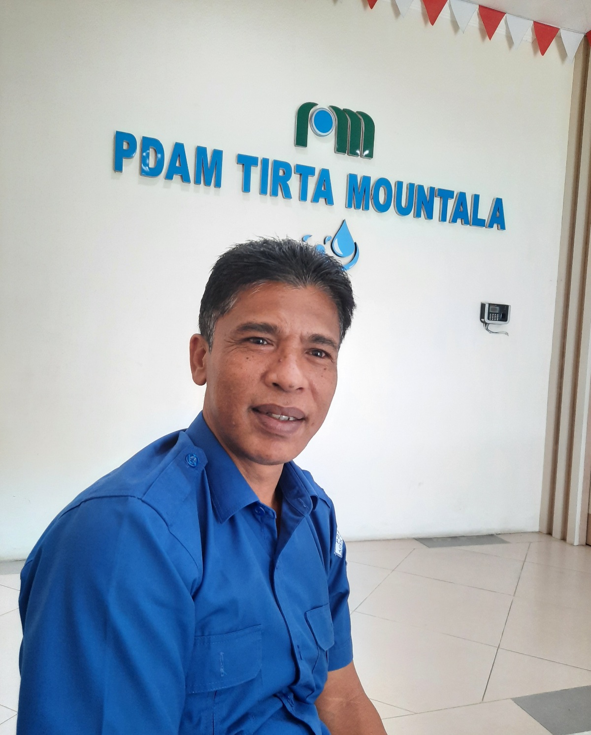 Suplai Air Minum PDAM Tirta Mountala Berlumpur