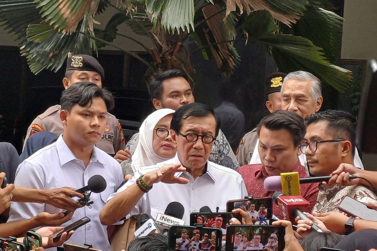 Jadi Saksi Kunci Kasus Harun Masiku, Yasonna Dicegah ke Luar Negeri