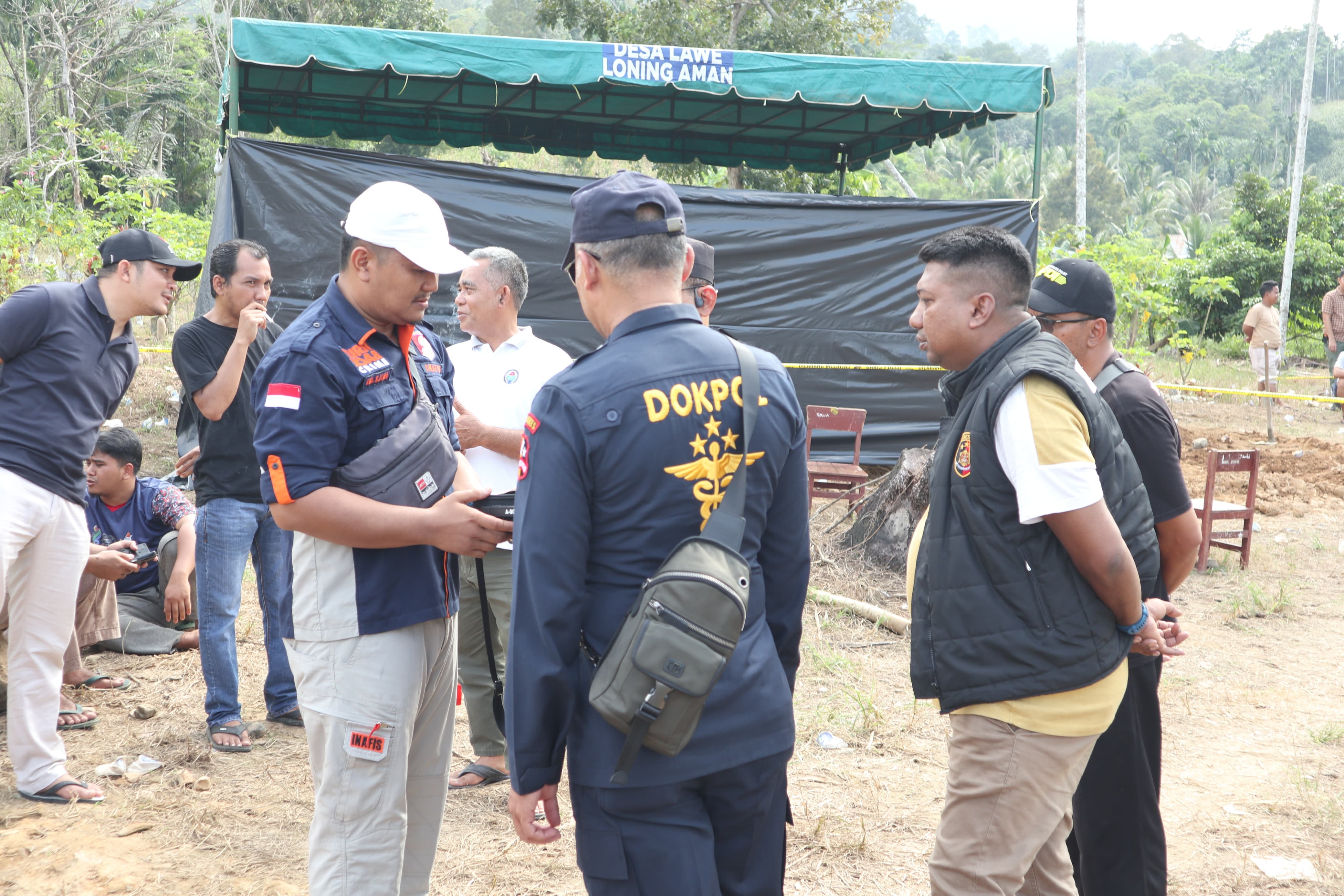 Tim DVI Pusdokkes Polri Identifikasi Korban Perahu Karam di Sungai Alas