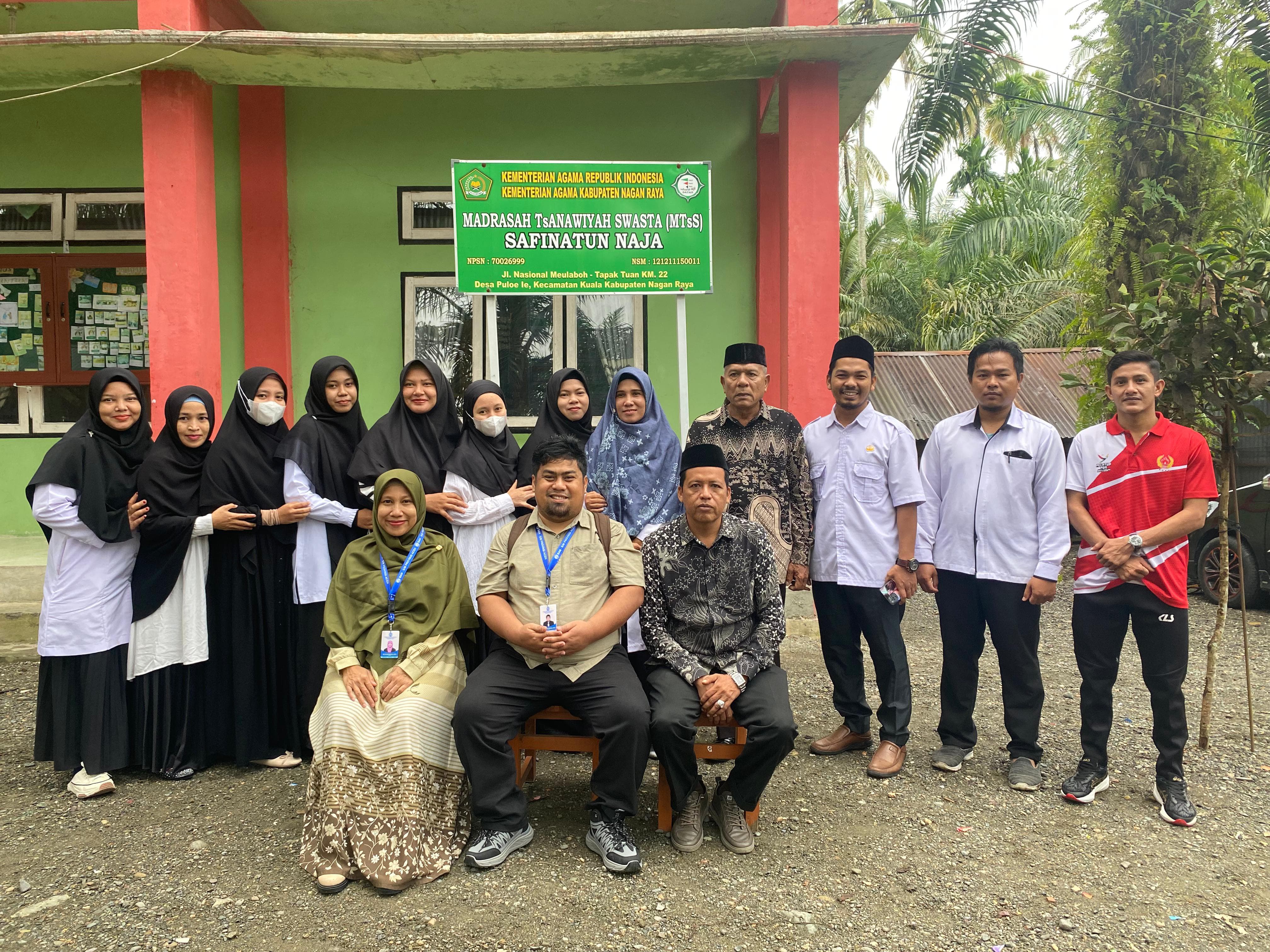 Penilaian dari BAN-PDM, MTs Safinatun Naja Raih Akreditasi B